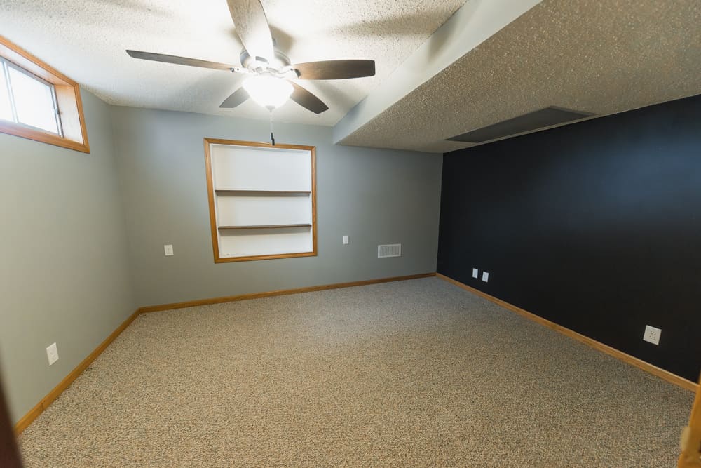 ACREAGE FOR SALE: 1990 Clover Ave, Creston, IA - Rice Auction ...